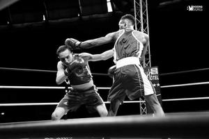 COMBATS DE BOXE